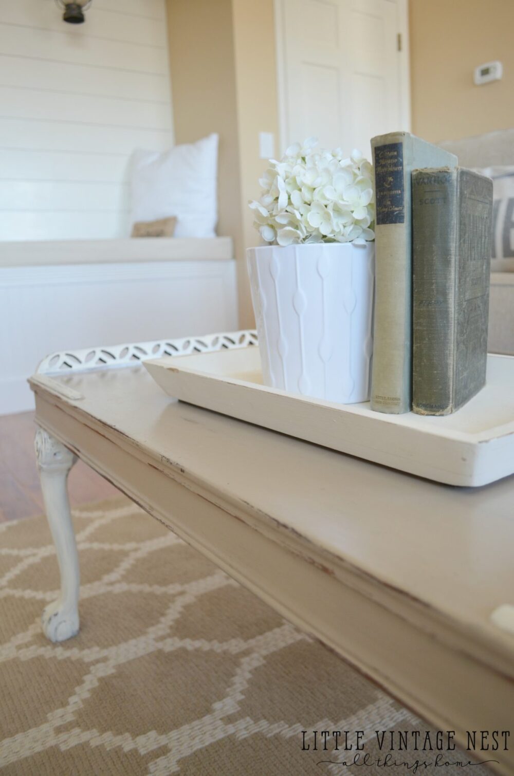 5 Ways to Decorate with Old Books - Sarah Joy