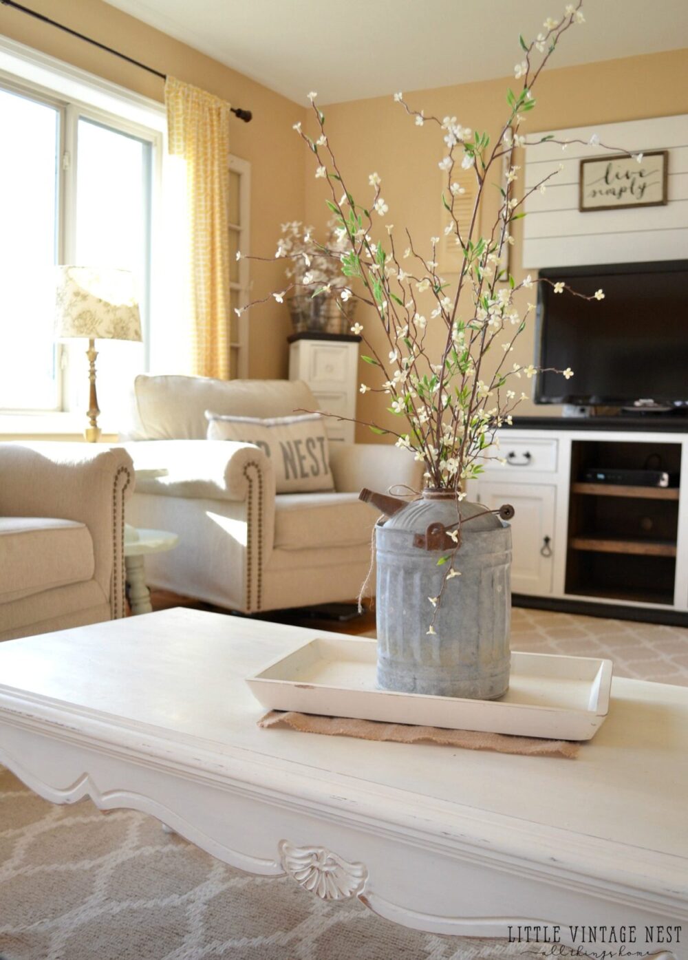 How to Decorate with Vintage Decor - Sarah Joy