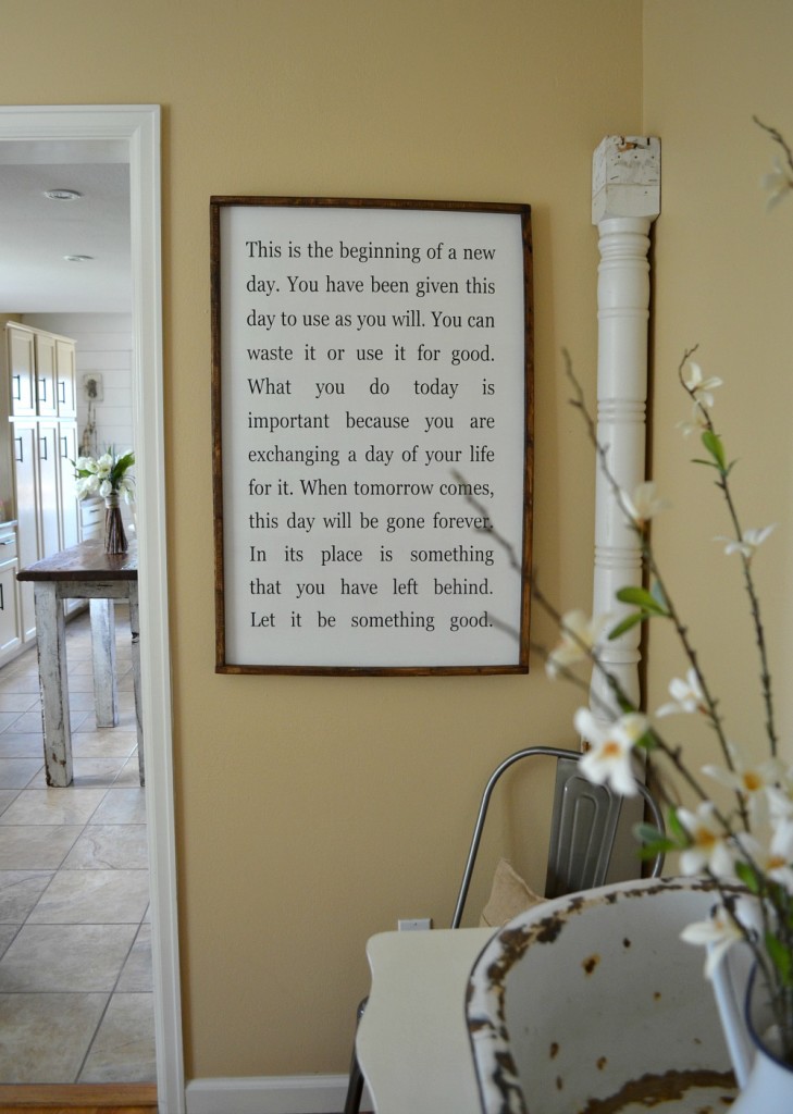 Simple Farmhouse Style Dining Room - Sarah Joy