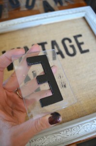 How to Make a Personalized Burlap Sign - Sarah Joy