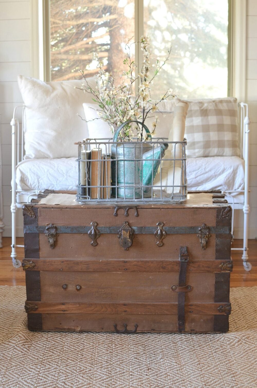 How to Get Organized with Vintage Decor - Sarah Joy