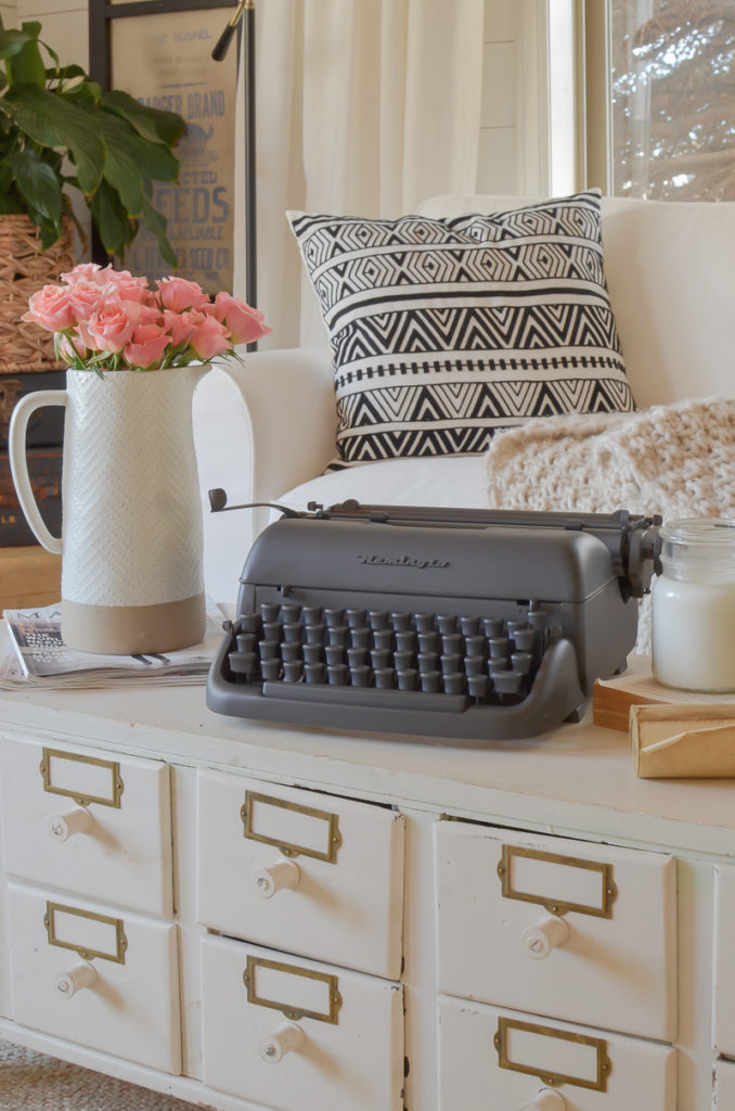 Chalk Painted Typewriter Makeover - Sarah Joy