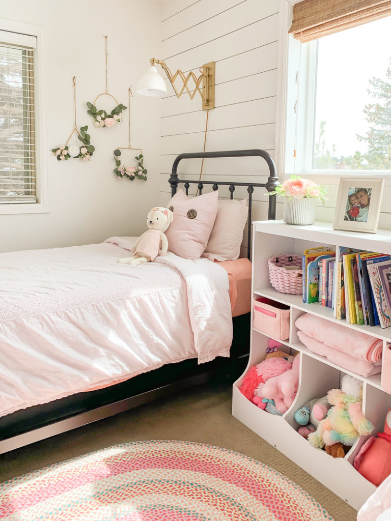 Girls Room For Spring + New Wreaths - Sarah Joy