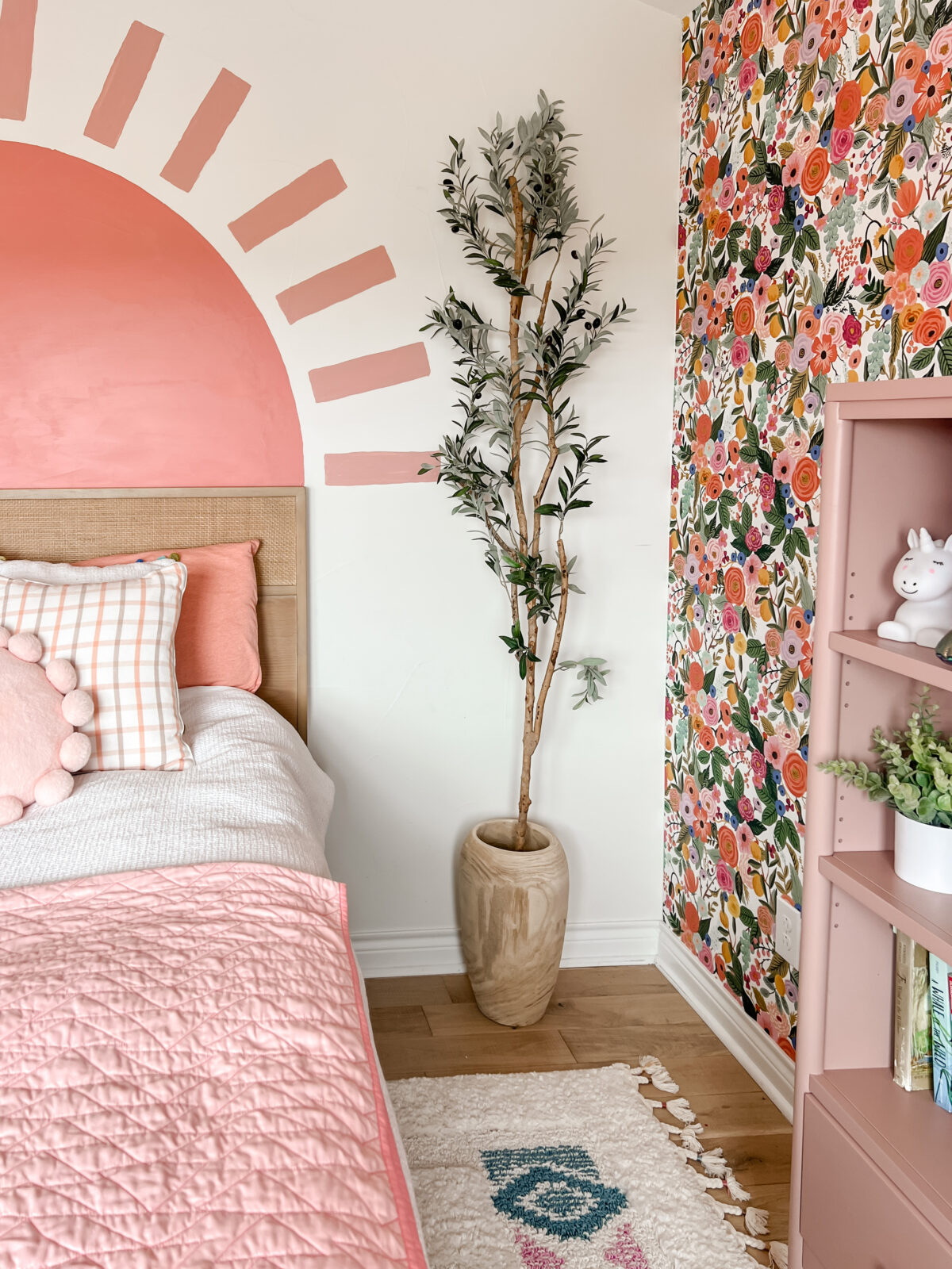 DIY Painted Sun Above Bed - Sarah Joy